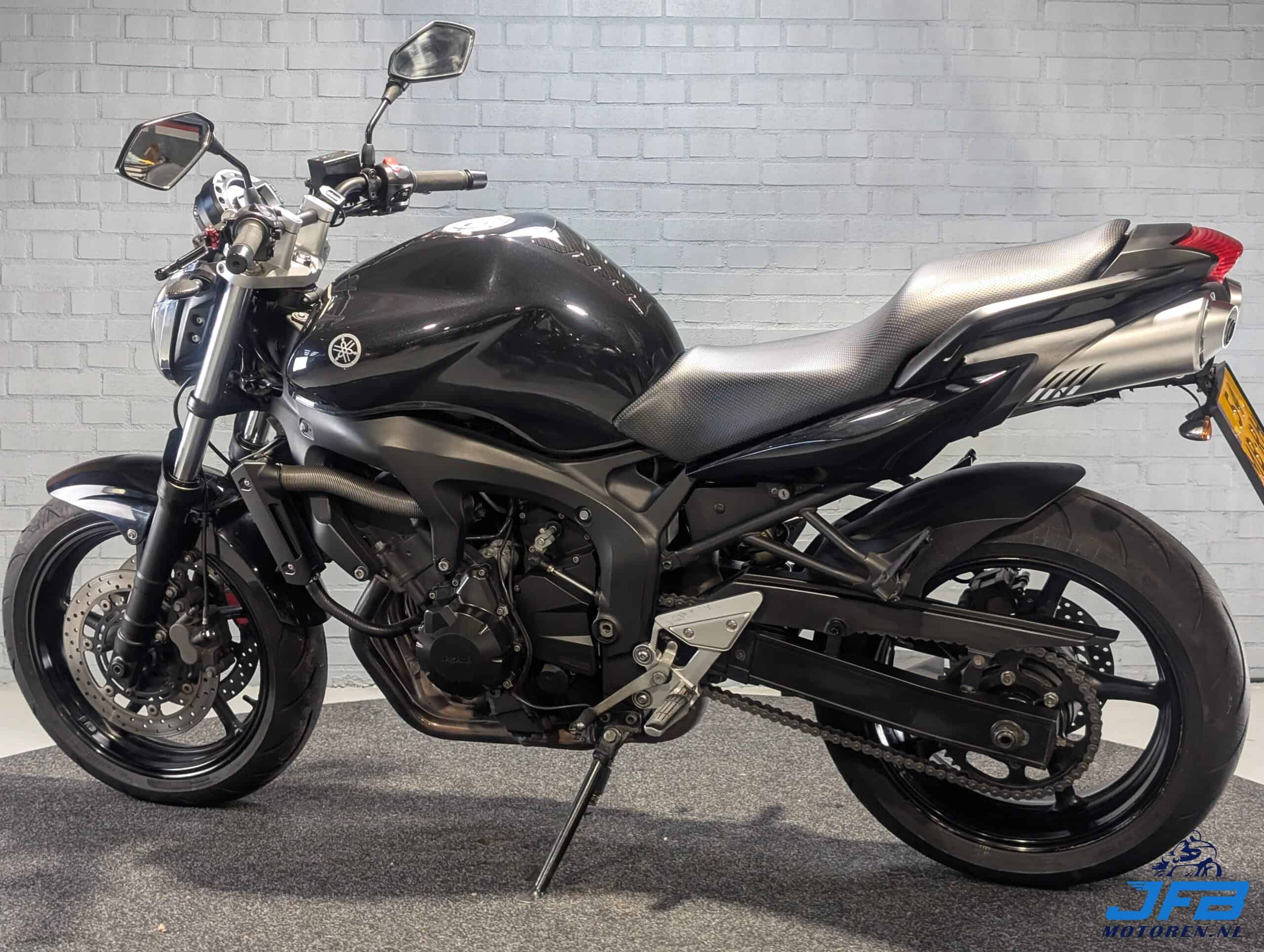 Yamaha FZS600N - JFB Motoren | Officieel dealer en importeur van BSA ...